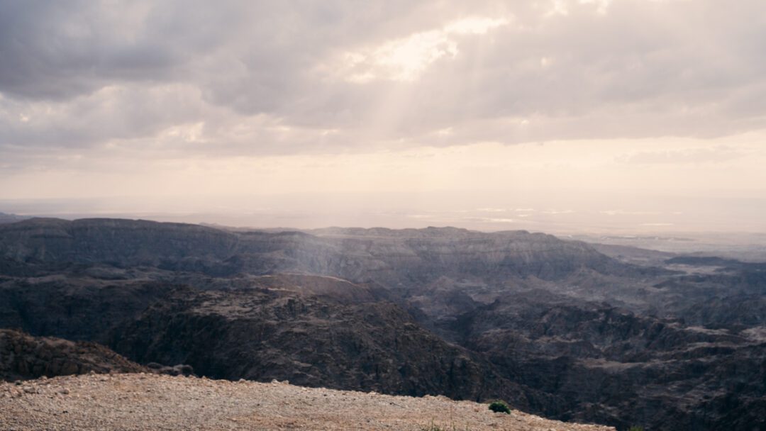 Driving in Jordan - Your full guide to renting a car